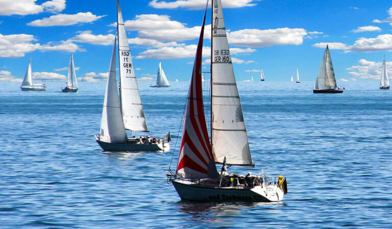5 Most Popular Types of Boats for Recreation - newenglandwaterman.com
